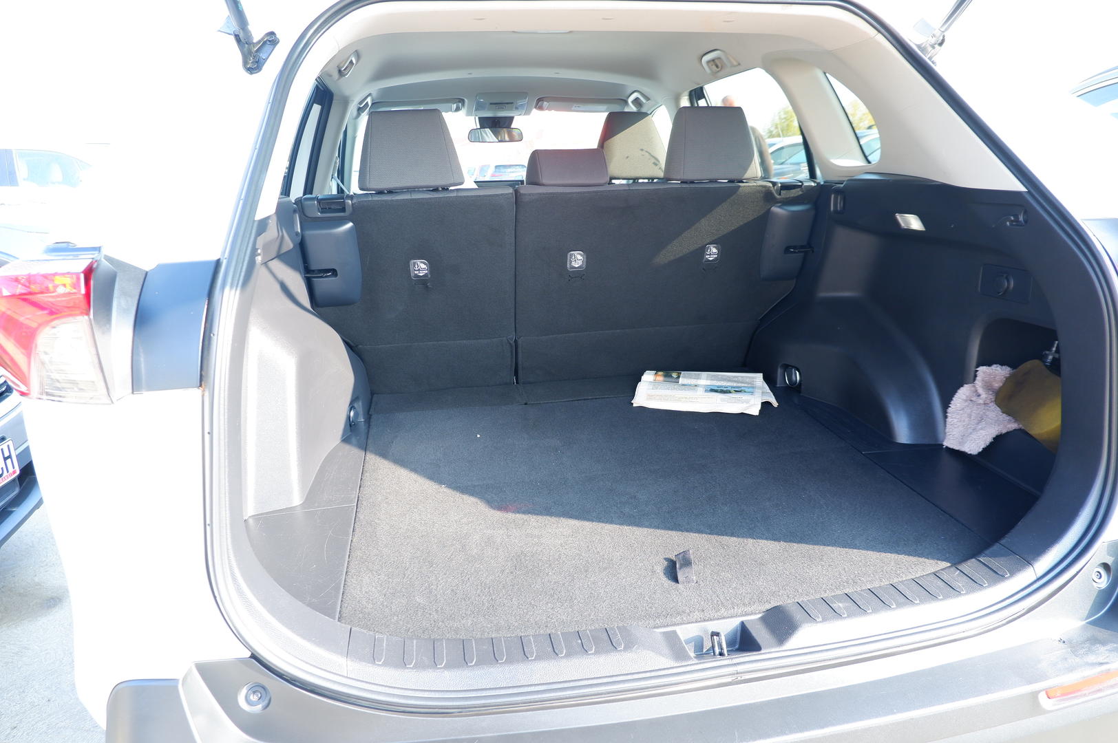 Купить Toyota RAV 4 2022 года из Грузии – LFA Trade