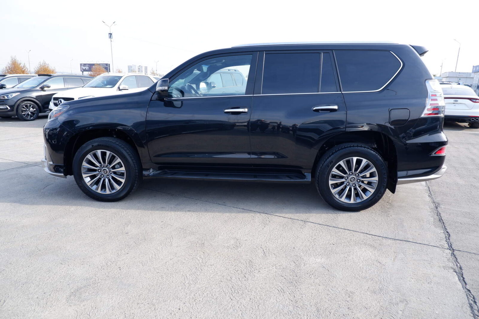 Купить Lexus GX 460 2023 года из Грузии – LFA Trade